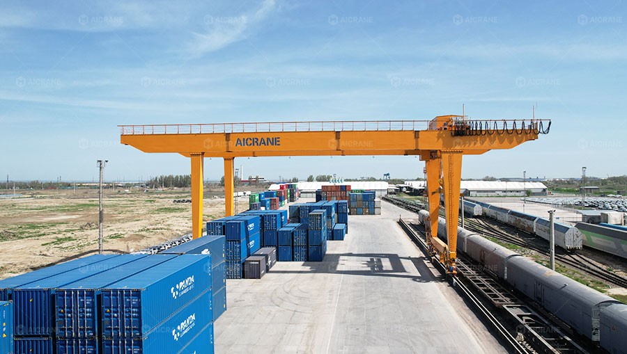 How Container Gantry Crane Manufacturers Adapt to Green Manufacturing ...