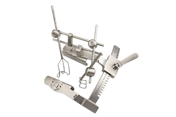 Genesee - Retractors for Cardiac Surgery - Adult Curved ...