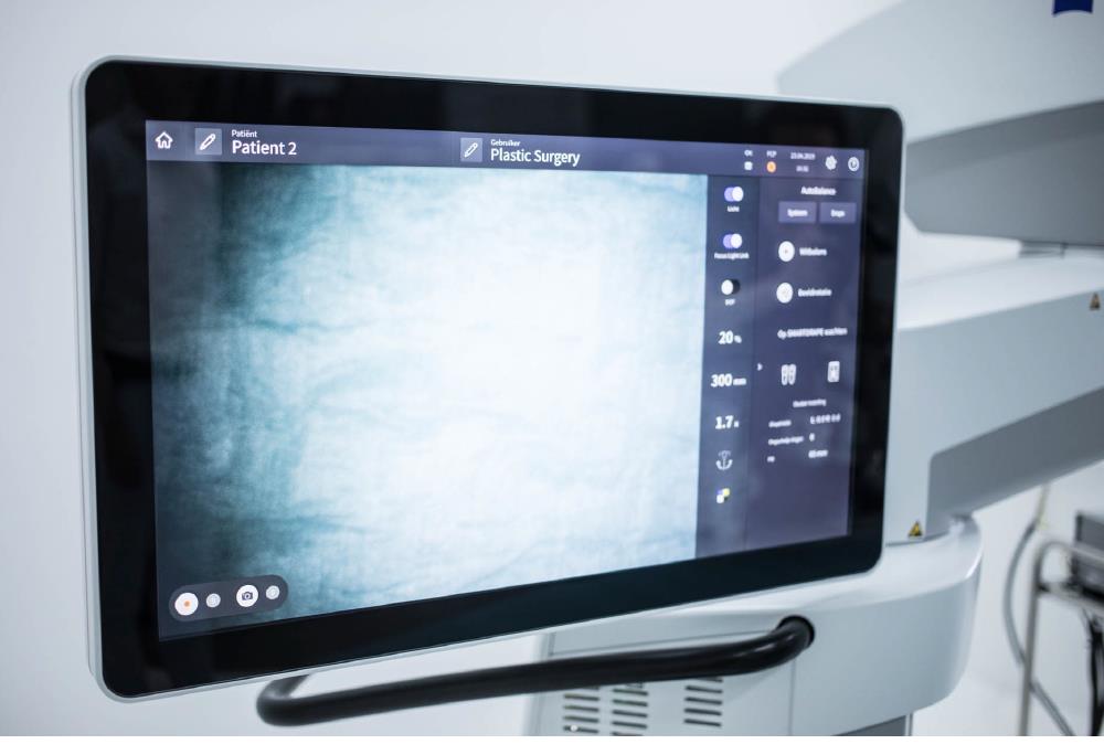 TIVATO - 700 - Surgical Microscopes by Microsure B.V.
