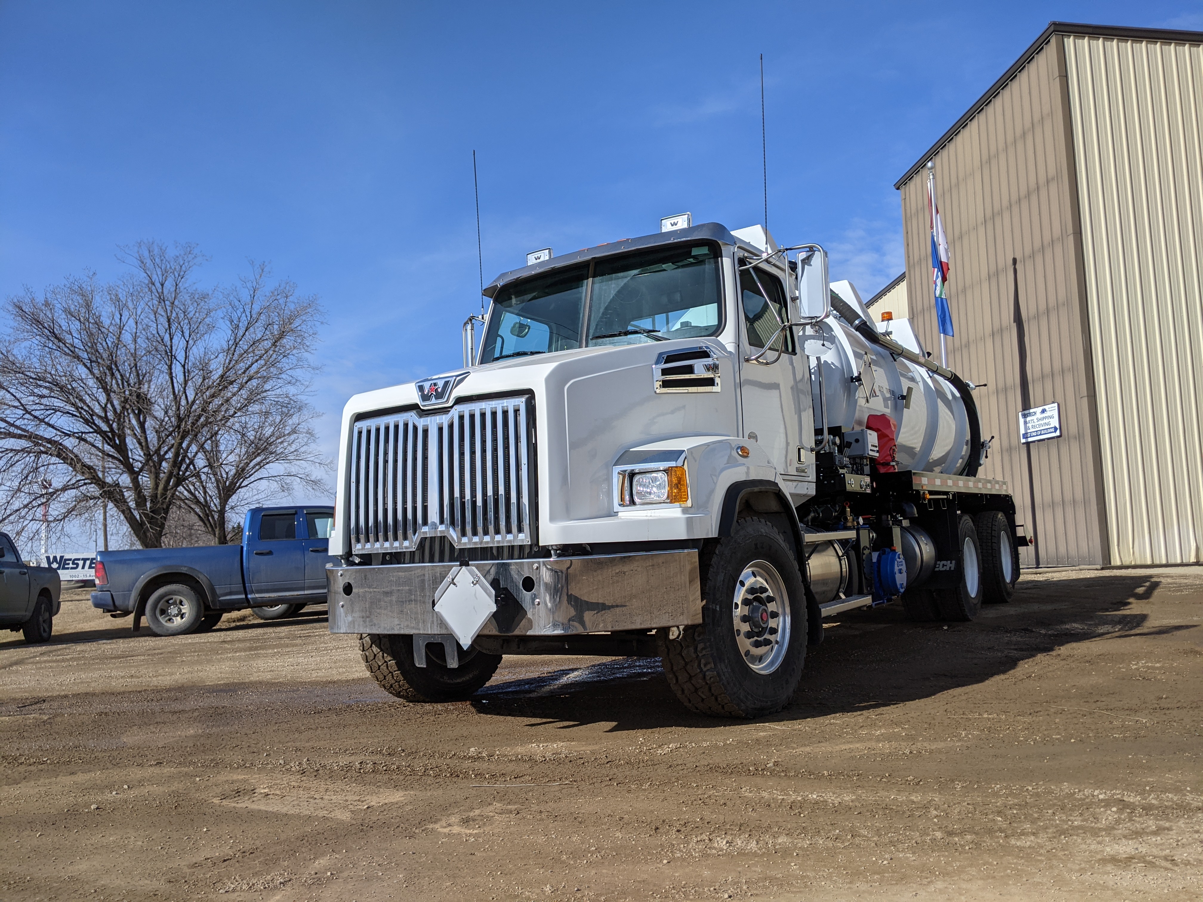 Westech Jackal LVT / Straight Vac Liquid Vacuum Truck