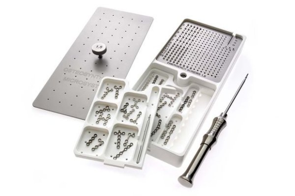 Trinon Titanium - 1.5 - Osteosynthesis System - Osteosynthesis System ...