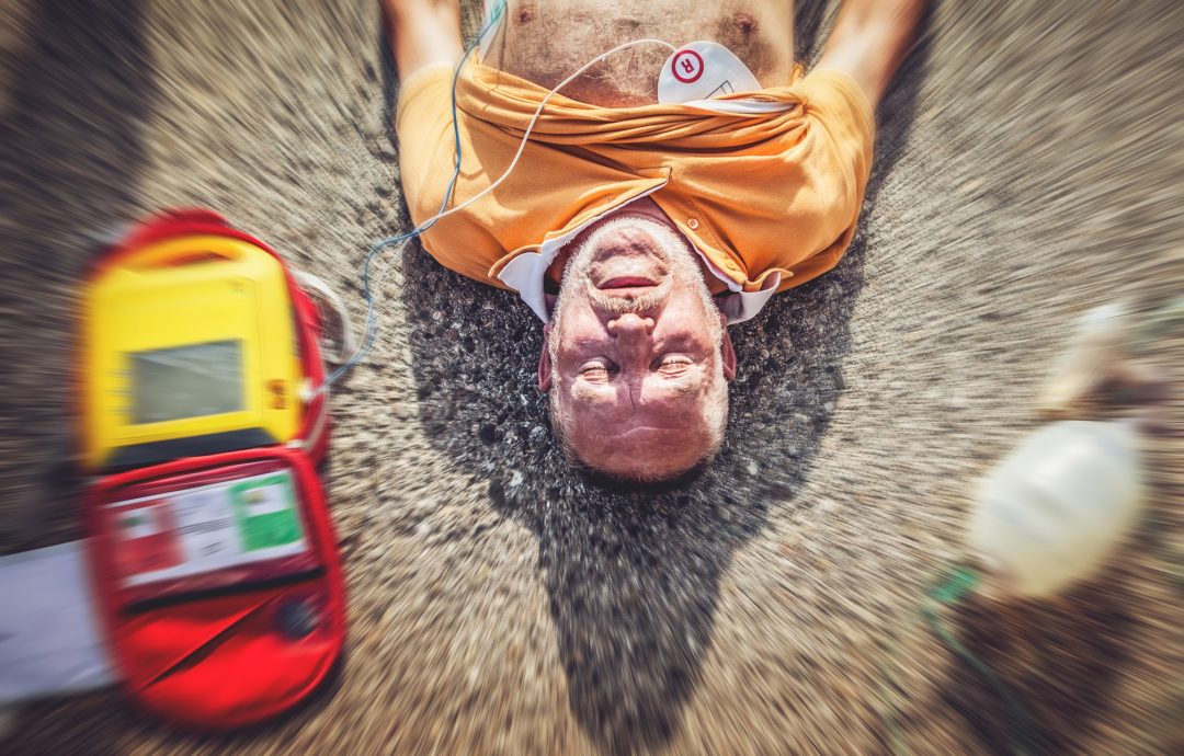 Medical Iot Solution For Automated External Defibrillators (AED)