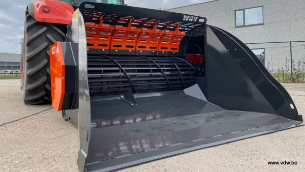 Beet Cleaner / Cutter