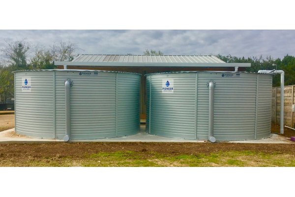Pioneer XL 15/02 Water Tanks with 20,243-Gallons Capacity