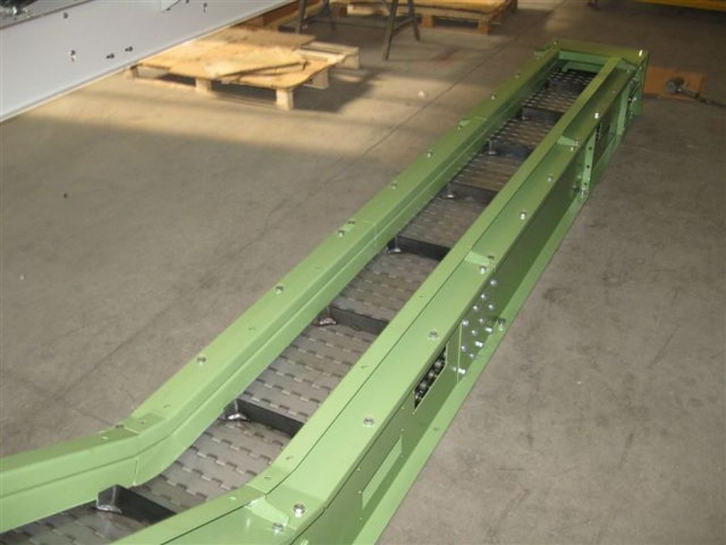 Toso TCX Type Slat/Apron Conveyor