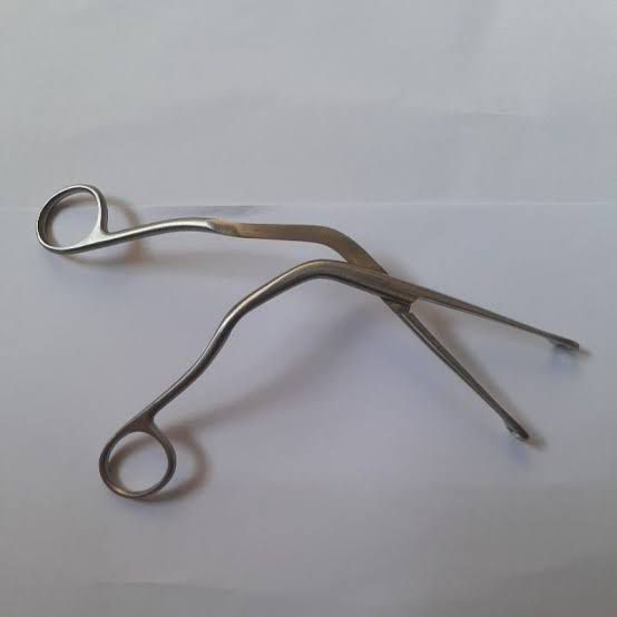Magill 101-0004 To 101-0005 Catheter Forceps