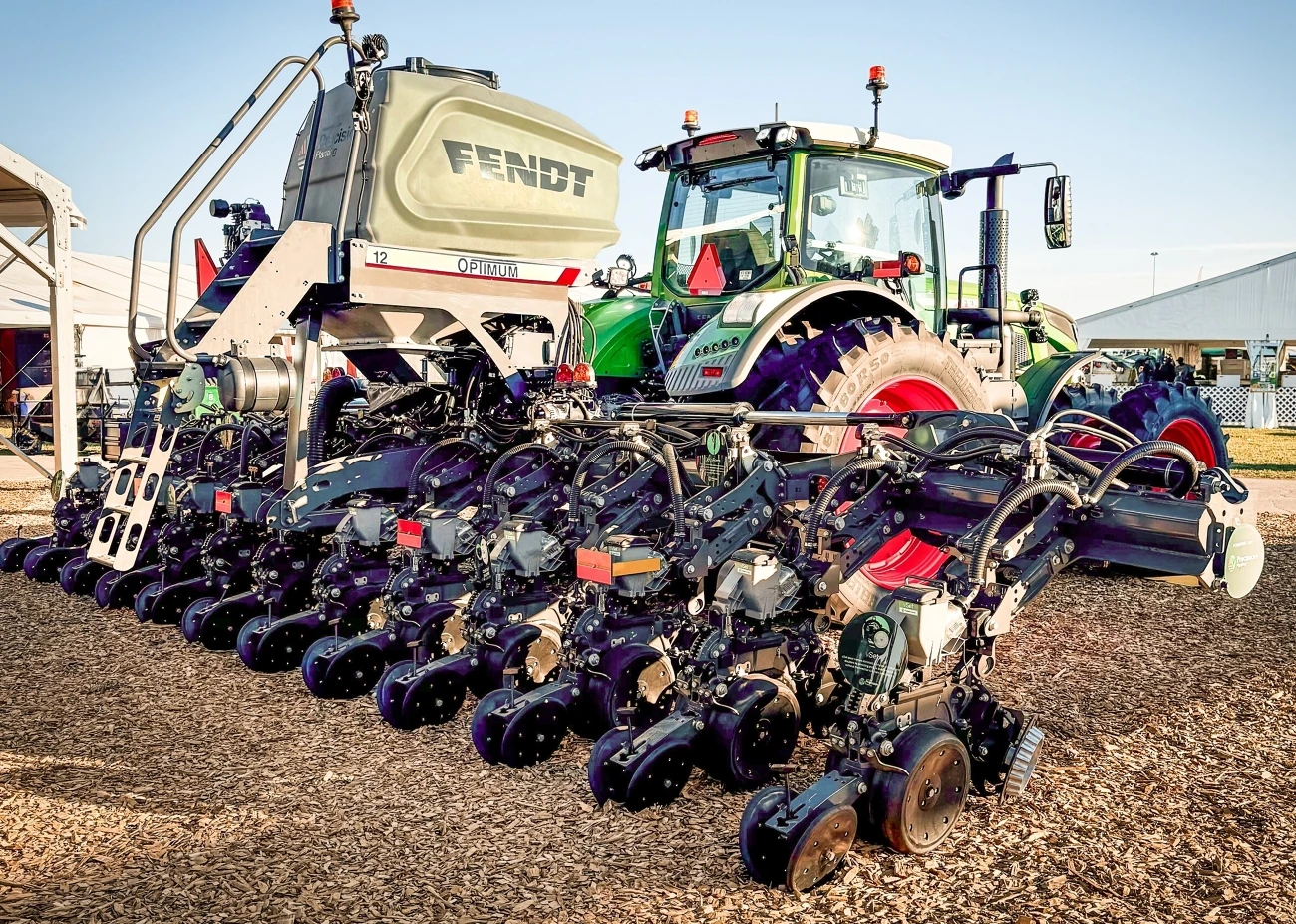Fendt Optimum Stack-Fold Planter