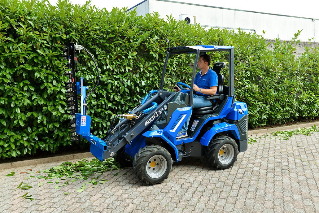 MultiOne 6 IDS Series Articulated Mini Loader