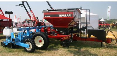 ALR2103AM Pneumatic Spreader for Fertilizer Application