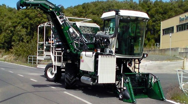 CRF RPL 2017 N45 Self Propelled Tomato Harvester