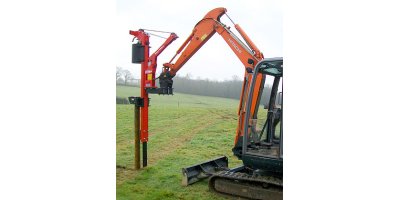 P220+ Digger Mounted Post Driver