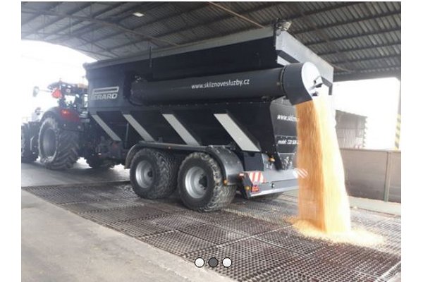 Perard Interbenne 27 Grain Cart