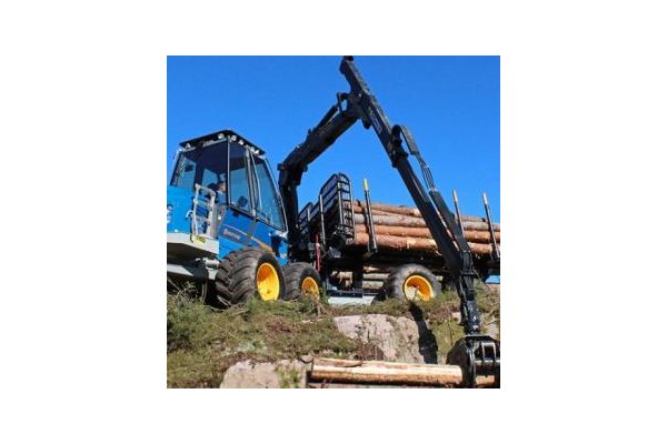 Rottne F11D 8-Wheel Forwarder