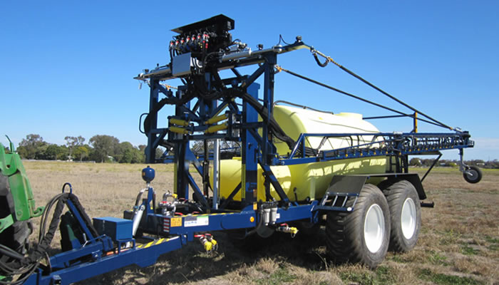 Hayes Hydraulic Folding Boomsprays Trailing Sprayers