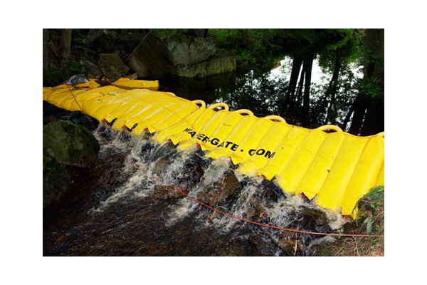 Water-Gate Stream Pollution Control Barrier