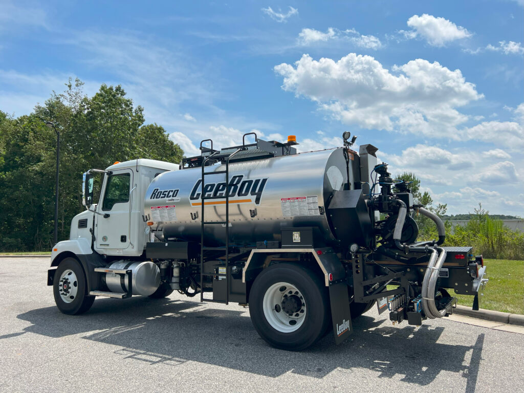 LeeBoy Maximizer 3B Asphalt Distributor