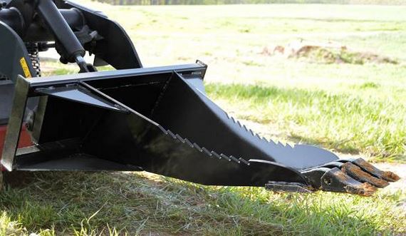 Loflin Mini Skid Steer & Compact Tractor Stump Bucket